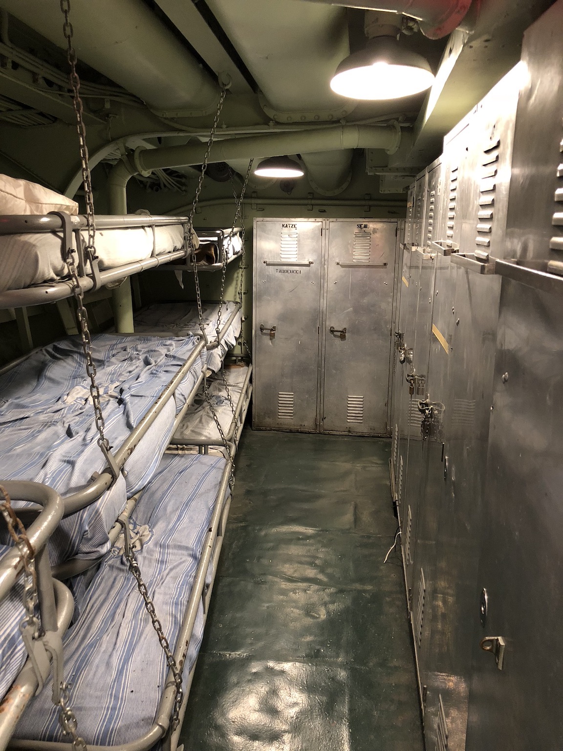 16_cpo-berthing_3 - USS KIDD